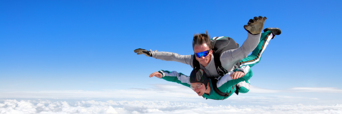 Paracadutismo: tutto quello che devi sapere breve guida 2025